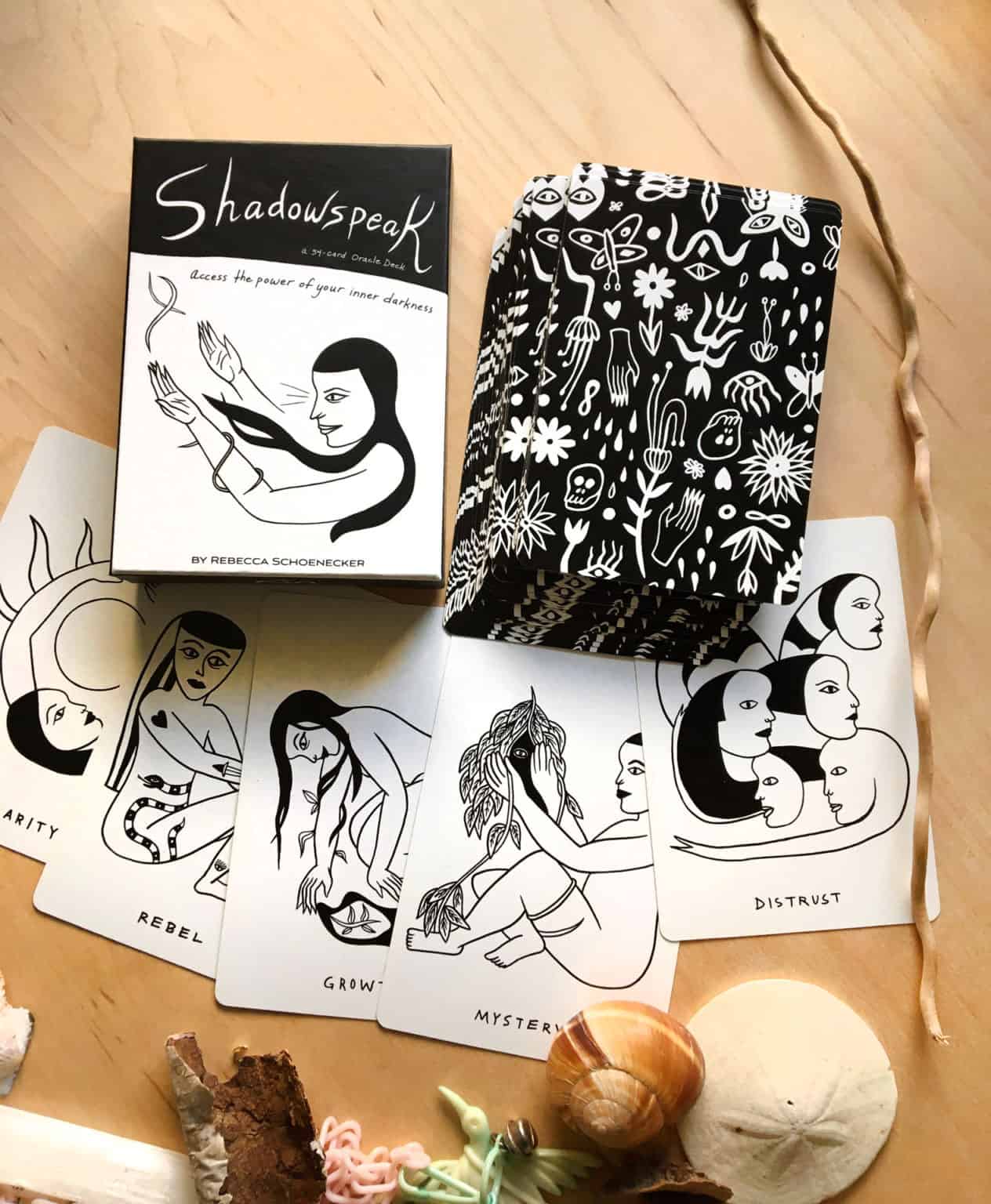 The Shadowspeak Oracle Deck – Rebecca Schoenecker